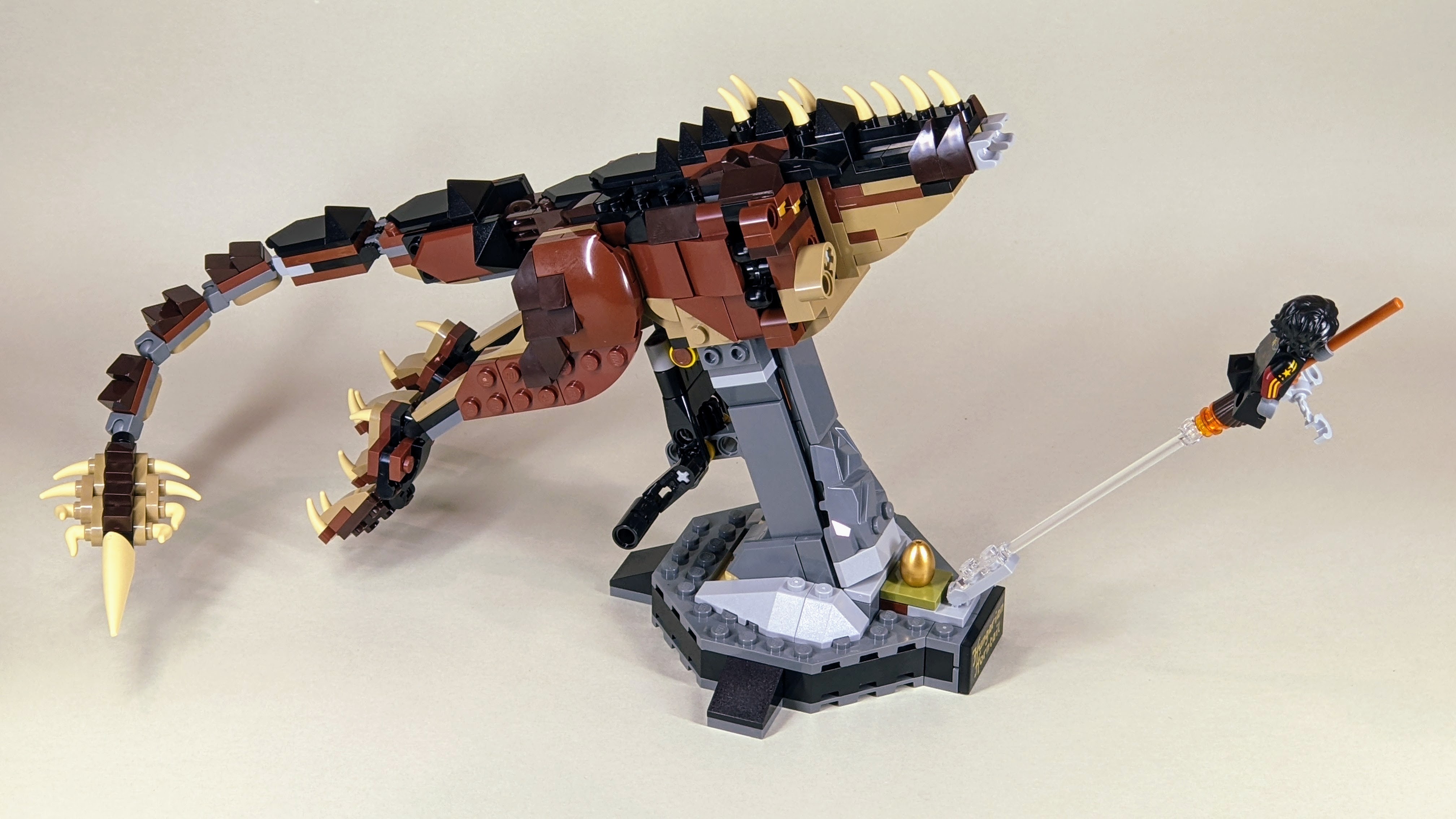 REVIEW: Hungarian Horntail Dragon – Blockwarts – A LEGO Harry Potter ...