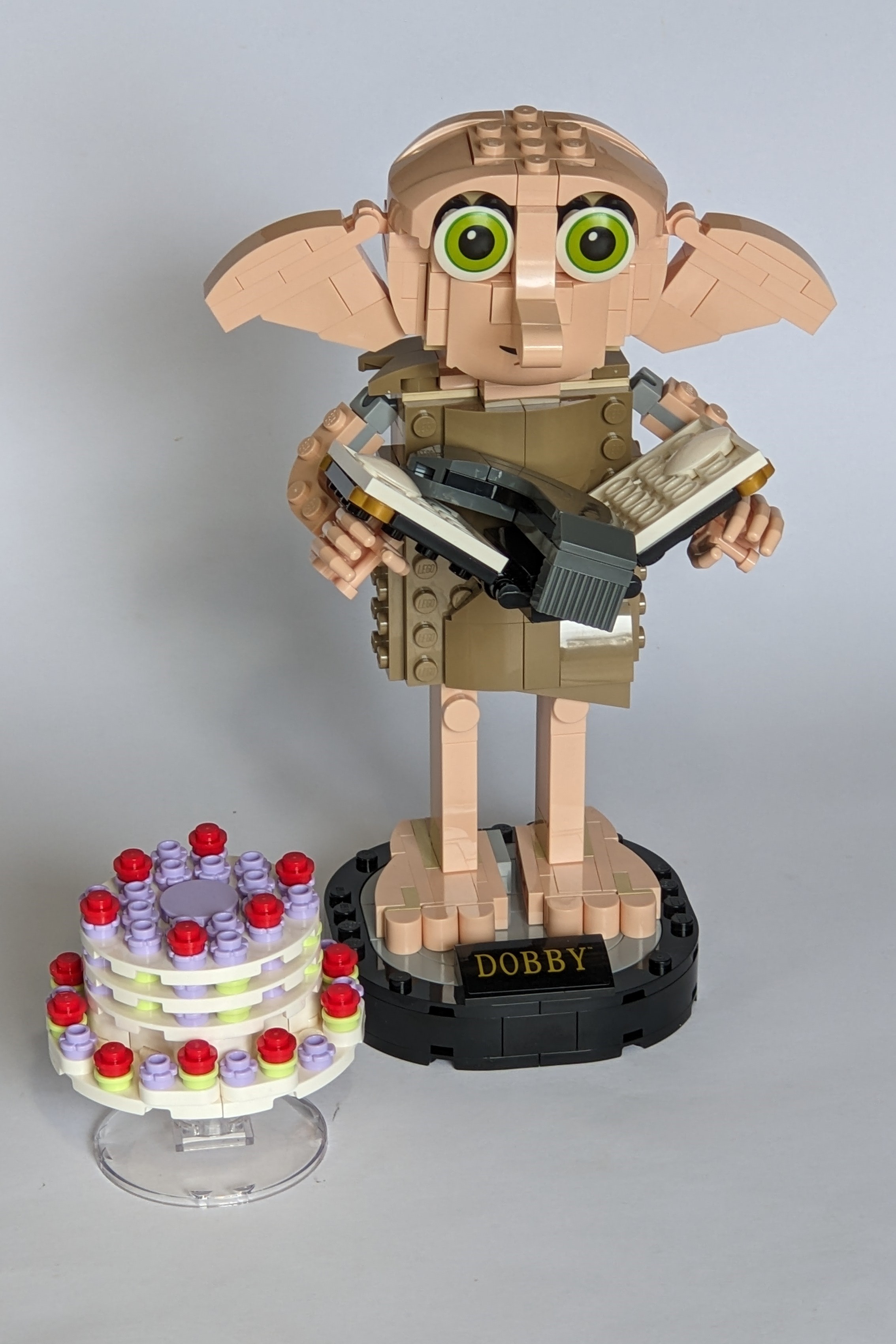 REVIEW: Dobby the House Elf – Blockwarts – A LEGO Harry Potter fan site